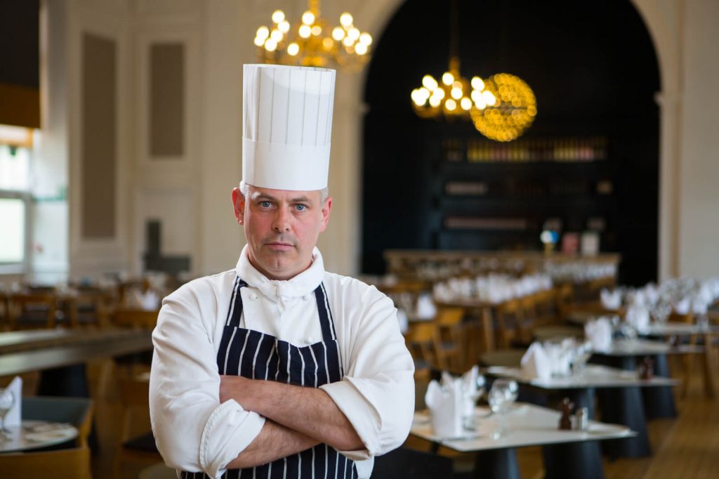 Peebles Restaurants | Eat & Drink at Peebles Hydro Restaurants & Bars